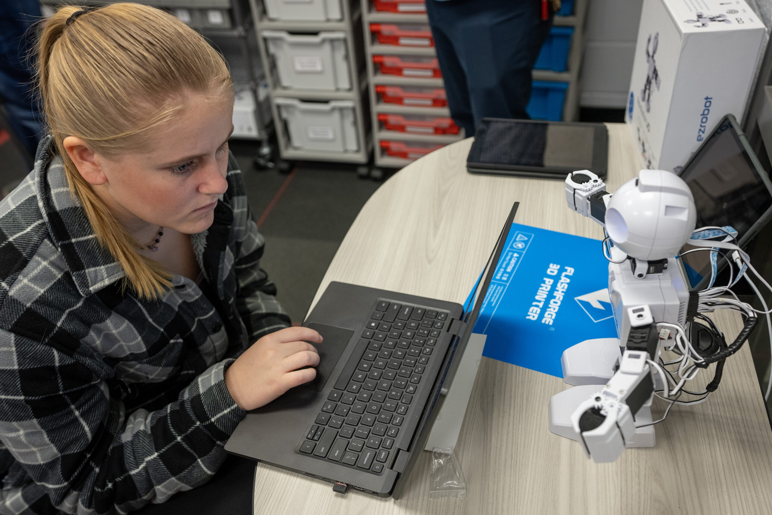 State rep who helped fund a STEM lab at McCaskey checks out the tech ...