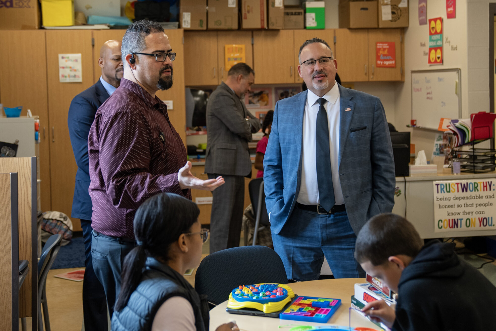 Washington Elementary showcases itself as a full-service community ...