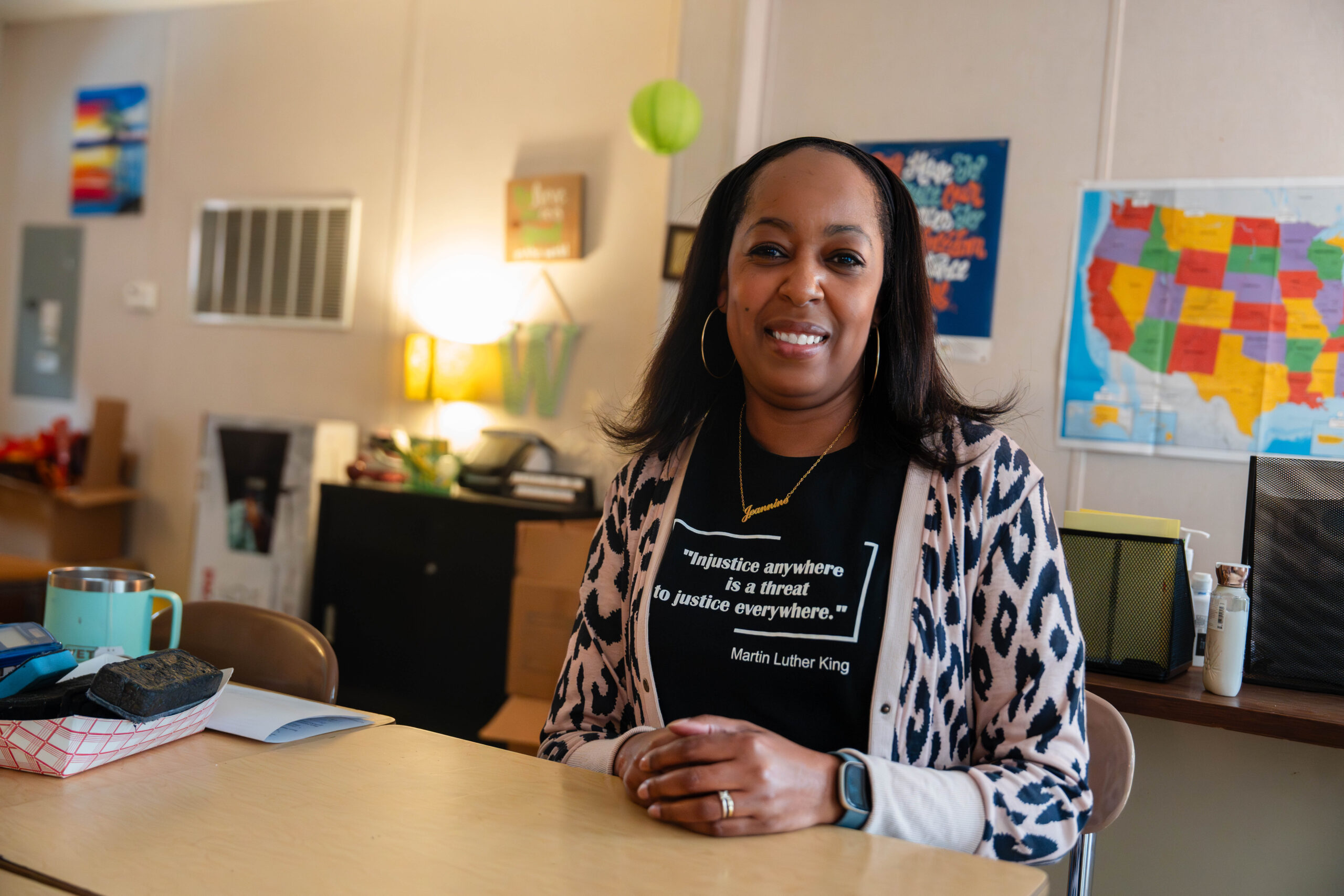 Serdema Duyemîn e: Rêwîtiya Jeannine Walker ya Bandor û Mîrasiyê ...