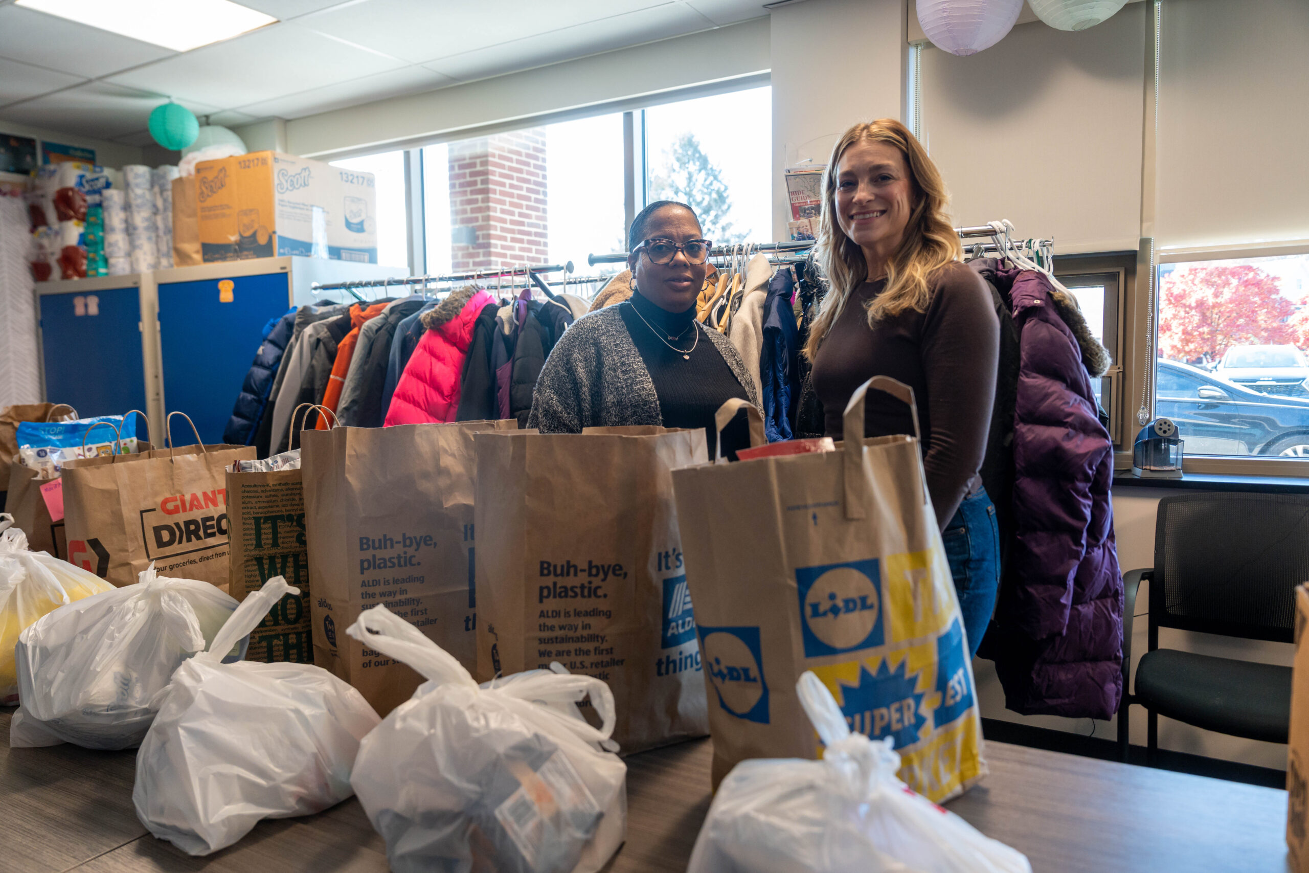 Lincoln MS launches a Food Pantry for our Lincoln Lions and their ...